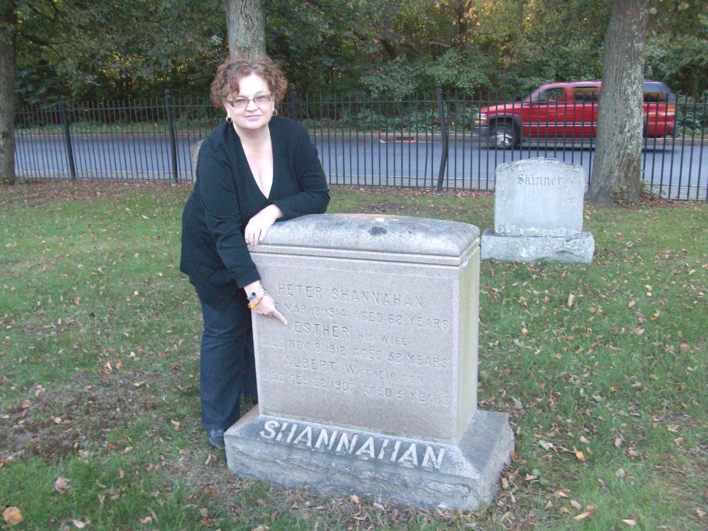 The writing Life - Laurie Glenn Norris - Writer
